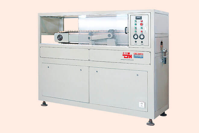 2-Caterpillars Haul-off Unit - 上海金湖挤出设备有限公司